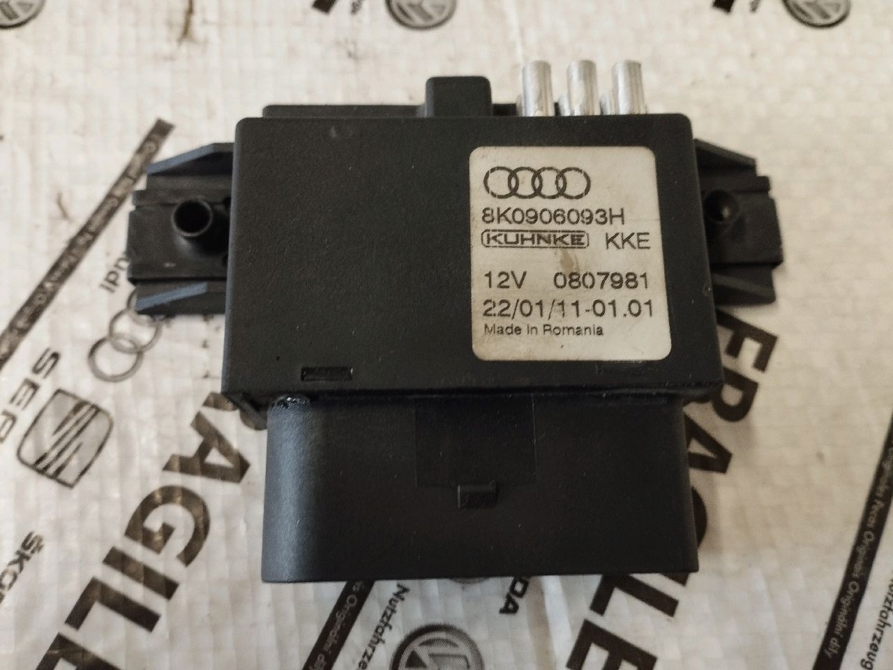 A4 B8 2.0 TDI Üzemanyag Szivattyú Relé