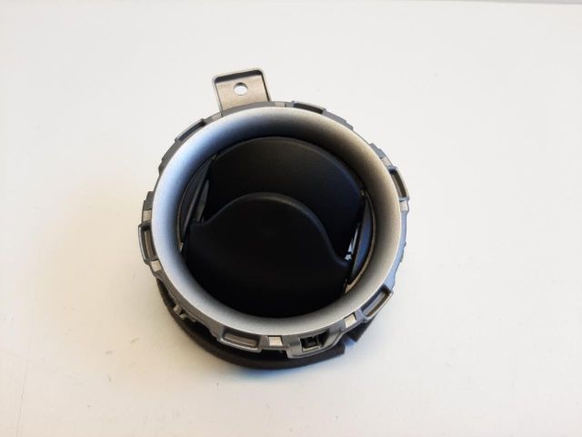 NAVARA Bal Szellőző