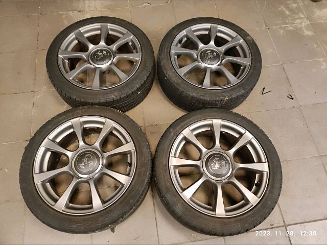 R16 4x98 Alufelni Szett Gumival