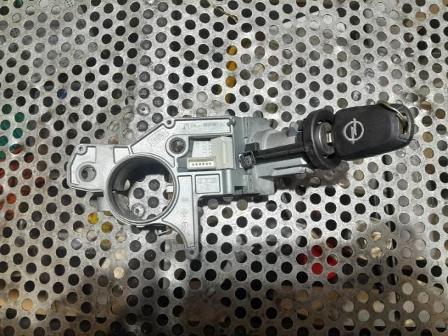 ASTRA H 1.7 CDTI Gyújtáskapcsoló