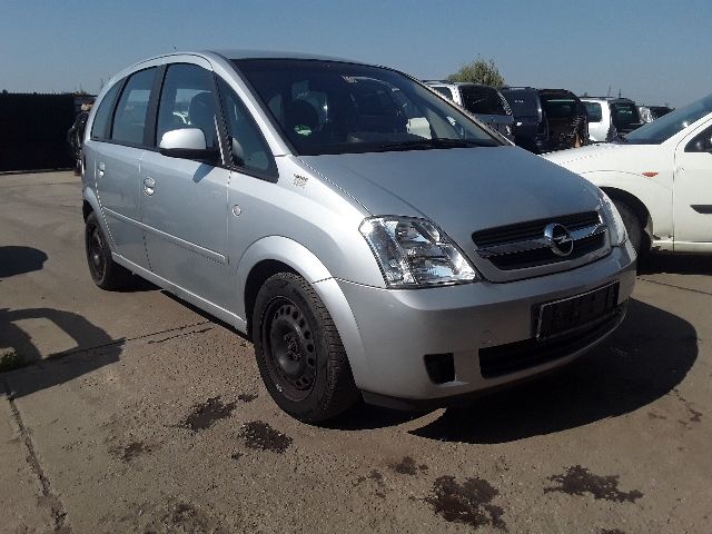 MERIVA A Első Ablaktörlő Szerkezet Motorral